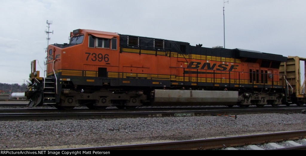 BNSF 7396
